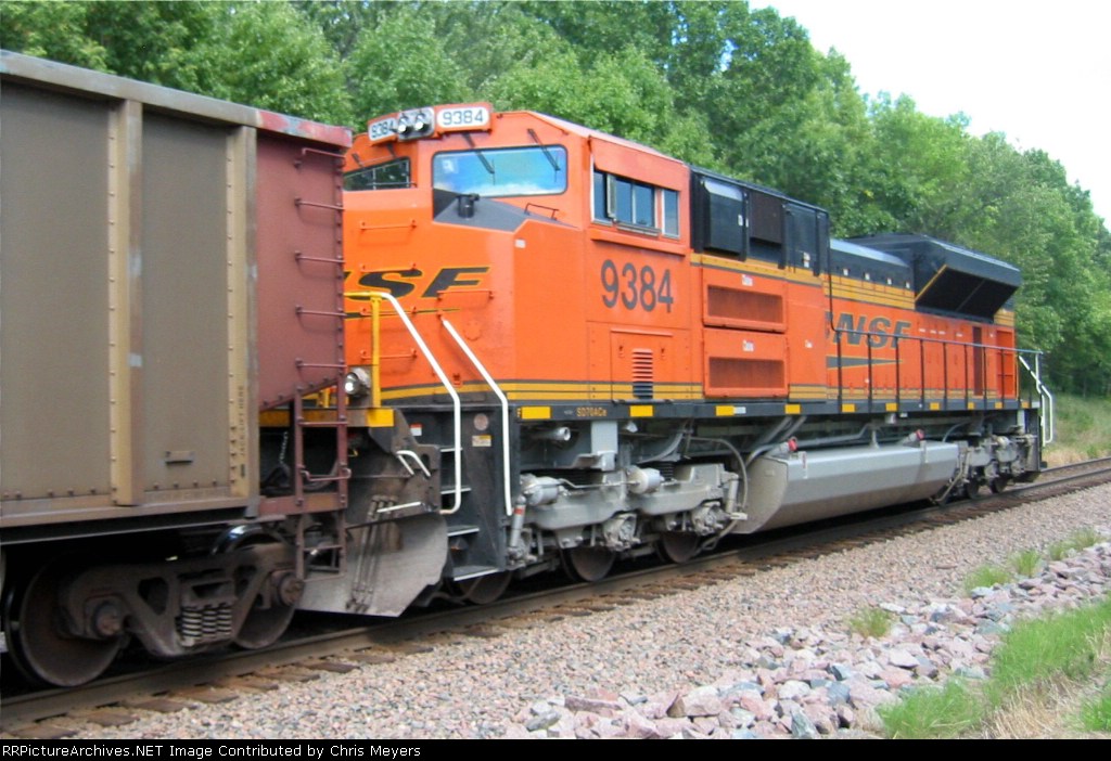 BNSF 9384